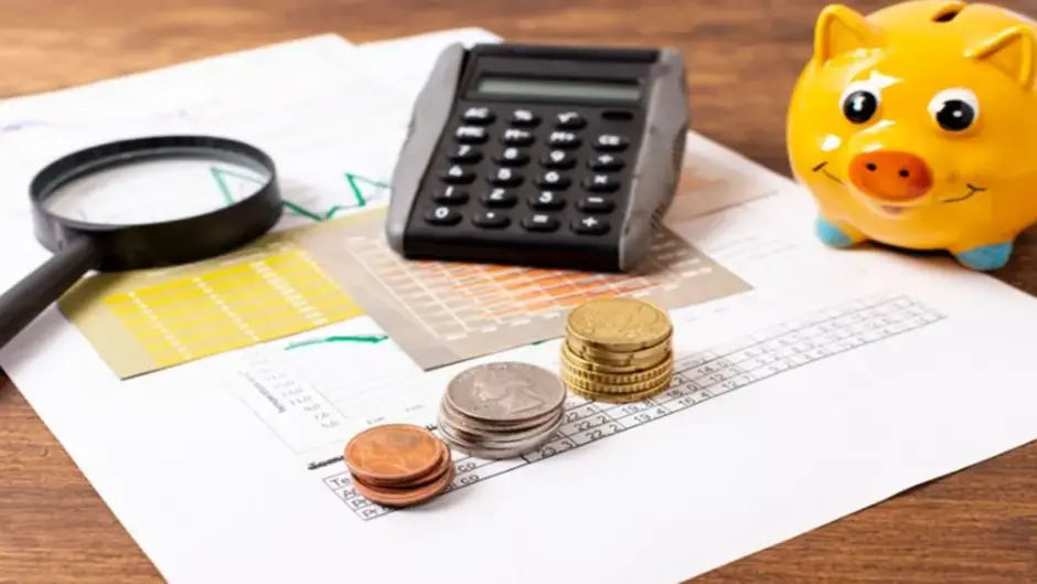 How Tax Saving FD Interest Rates Compare to Fixed Deposit Rates in ...